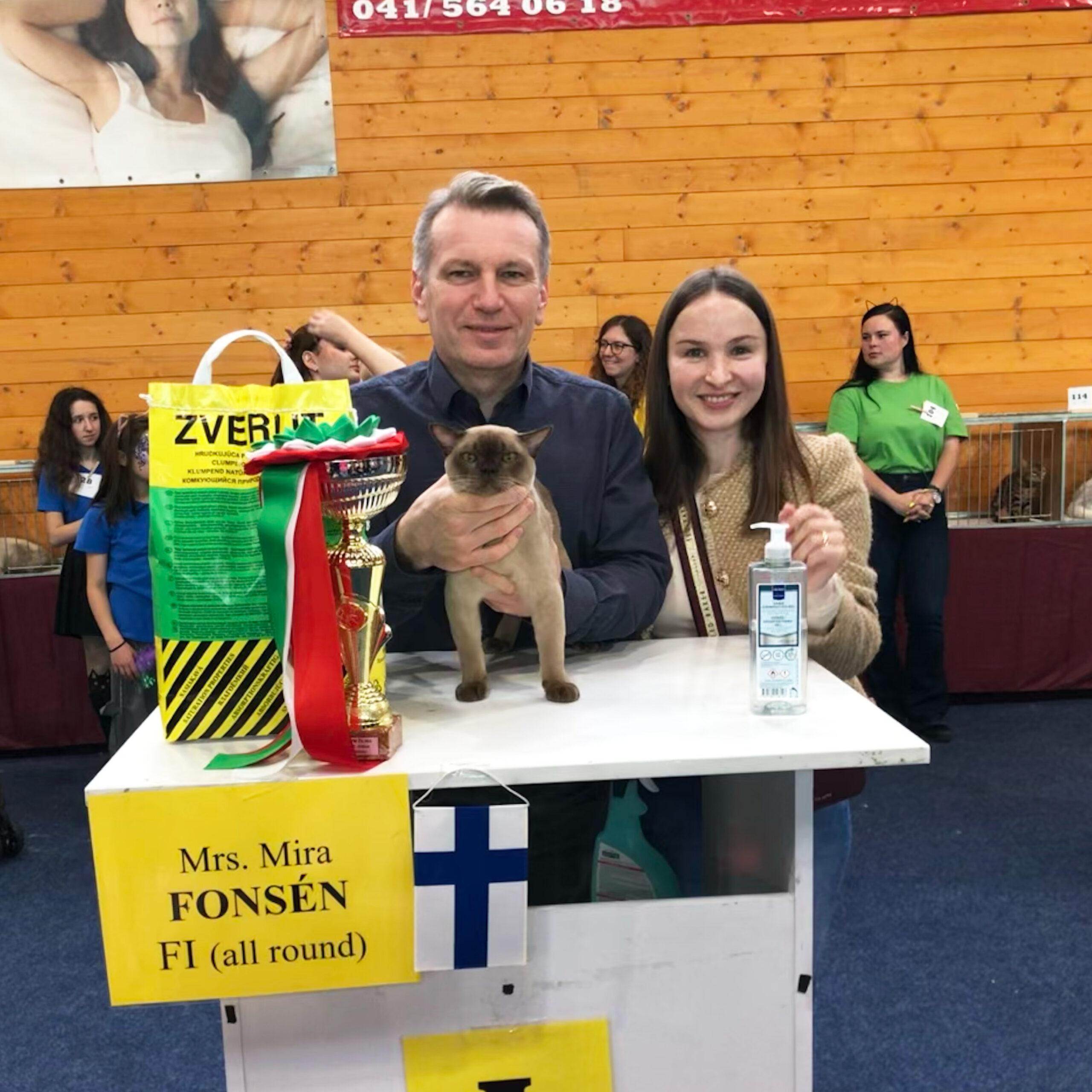 Celebrating Success at the FIFe International Cat Show in Žilina ... Celebrating Success at the FIFe International Cat Show in Žilina ...